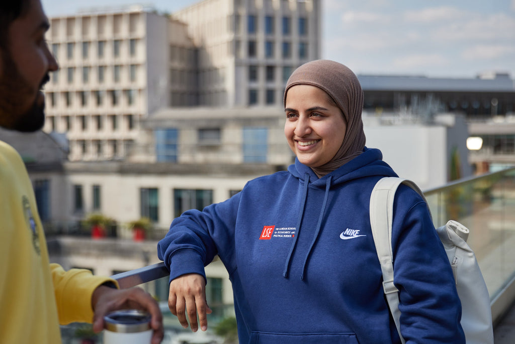 Scarves & Ties – LSE Shop